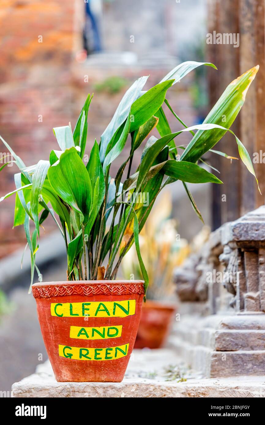 Green and Clean city concept for fresh environment. Modern City Clean ...