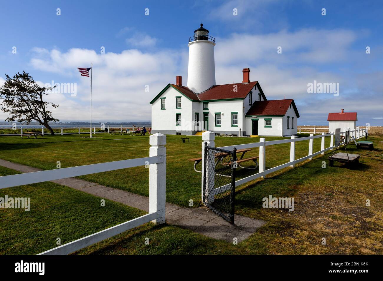 New Dungeness Lighthouse, Dungeness Spit near Sequim, Washington, USA ...