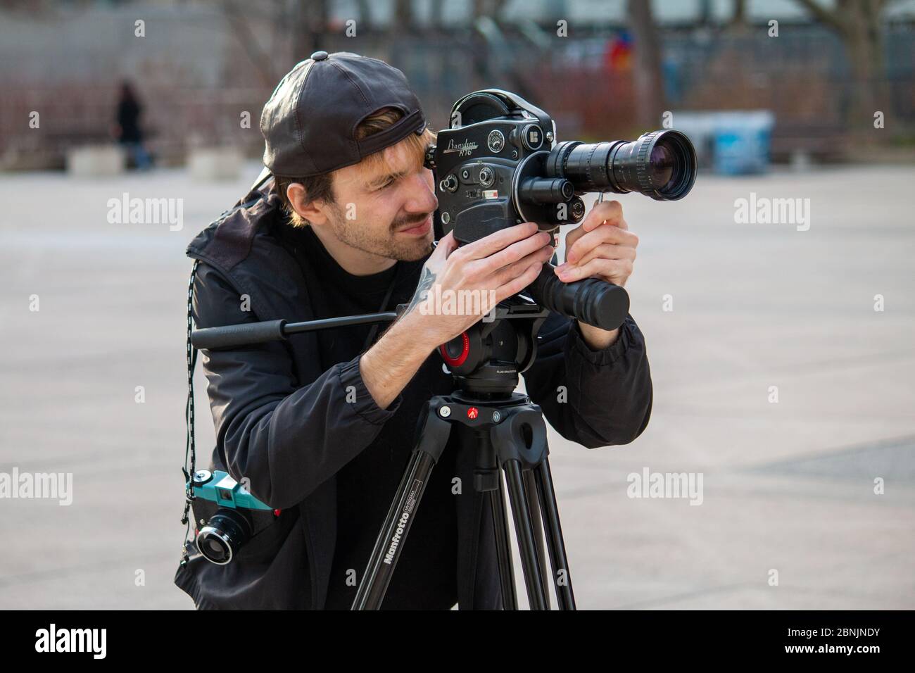 16mm film camera hi-res stock photography and images - Alamy