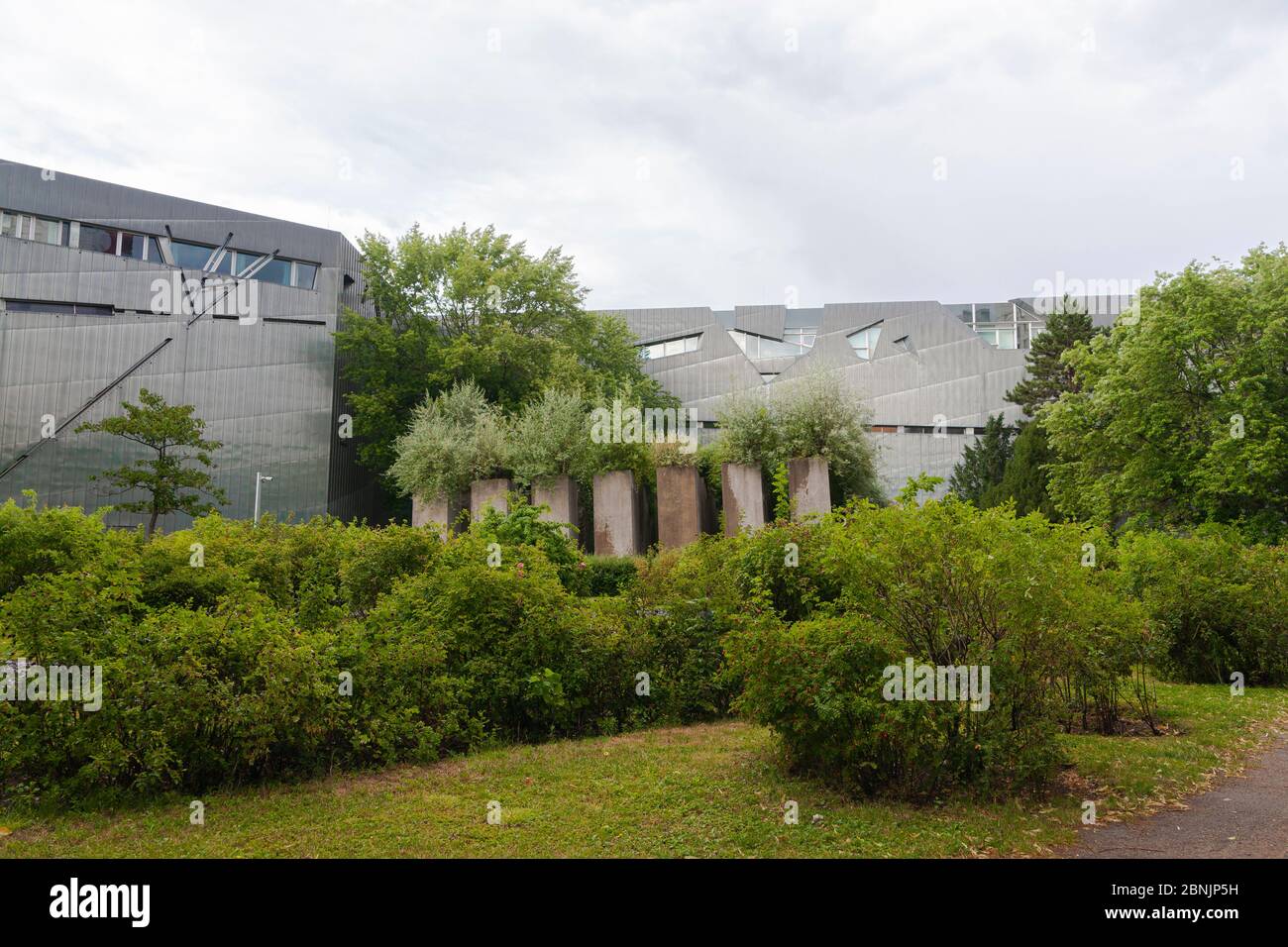 Berlin jewish museum facade hi-res stock photography and images - Alamy