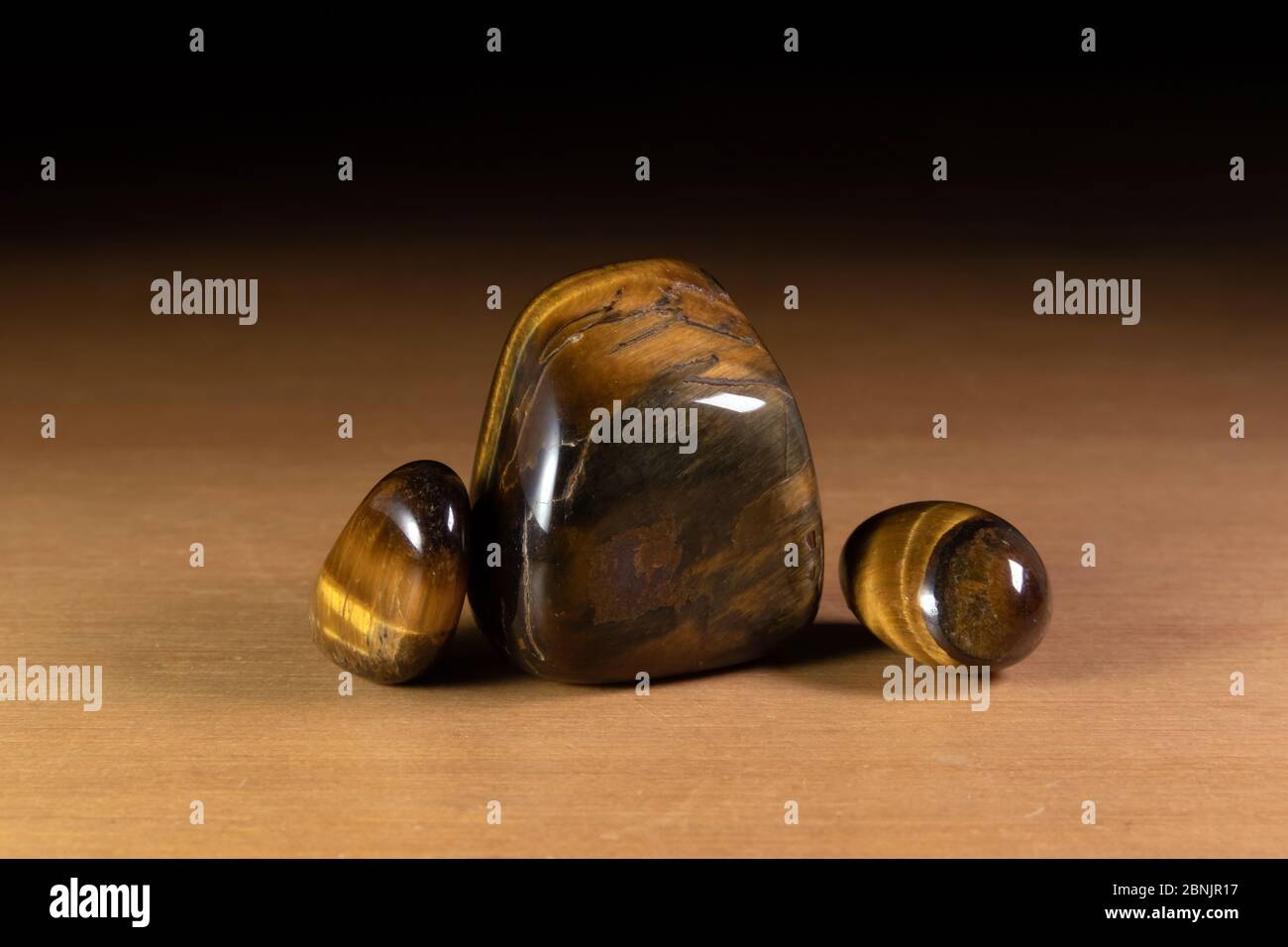 Tiger’s eye crystal rock hi-res stock photography and images - Alamy