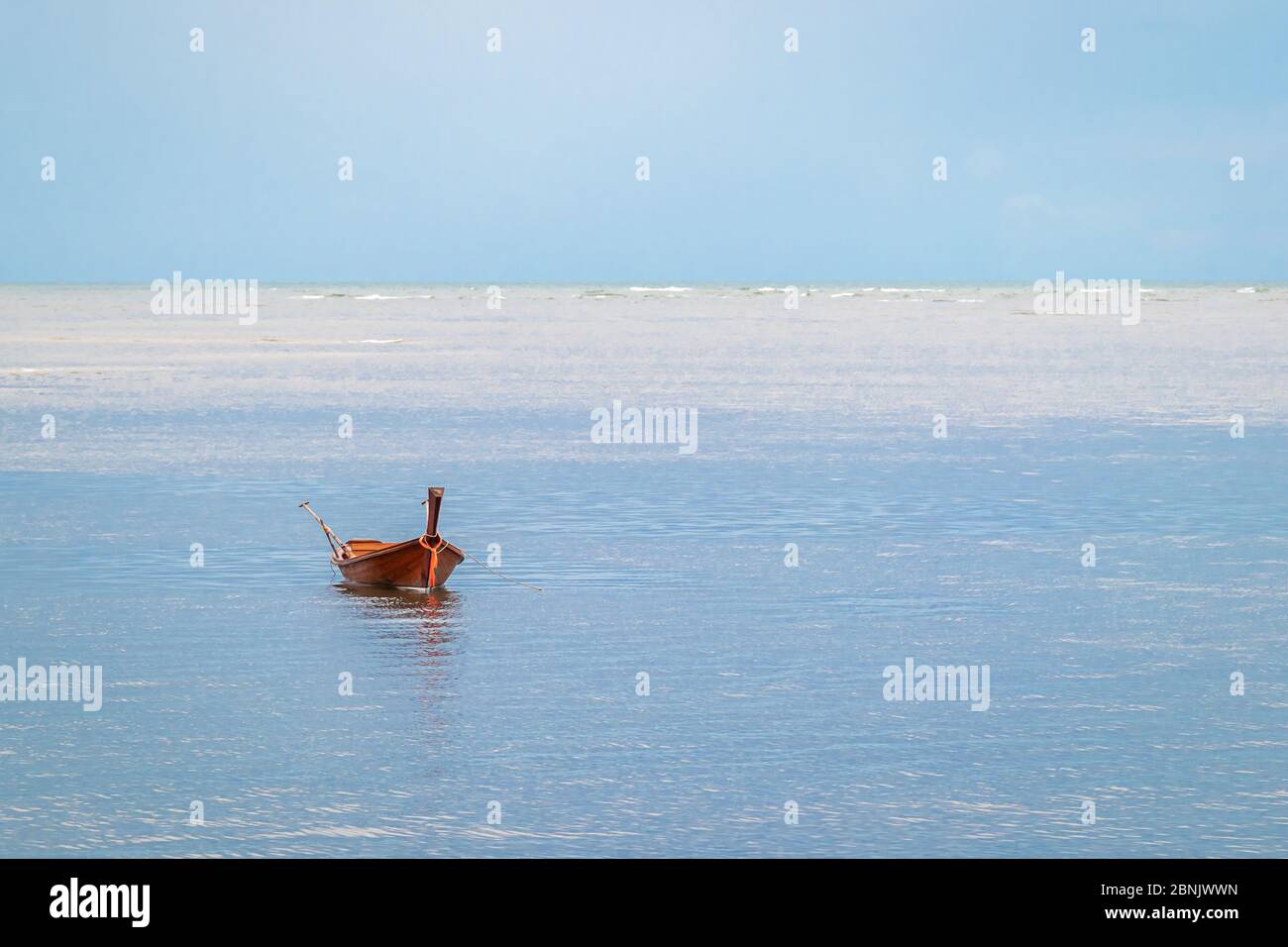 Floating on the ocean surface hi-res stock photography and images - Alamy