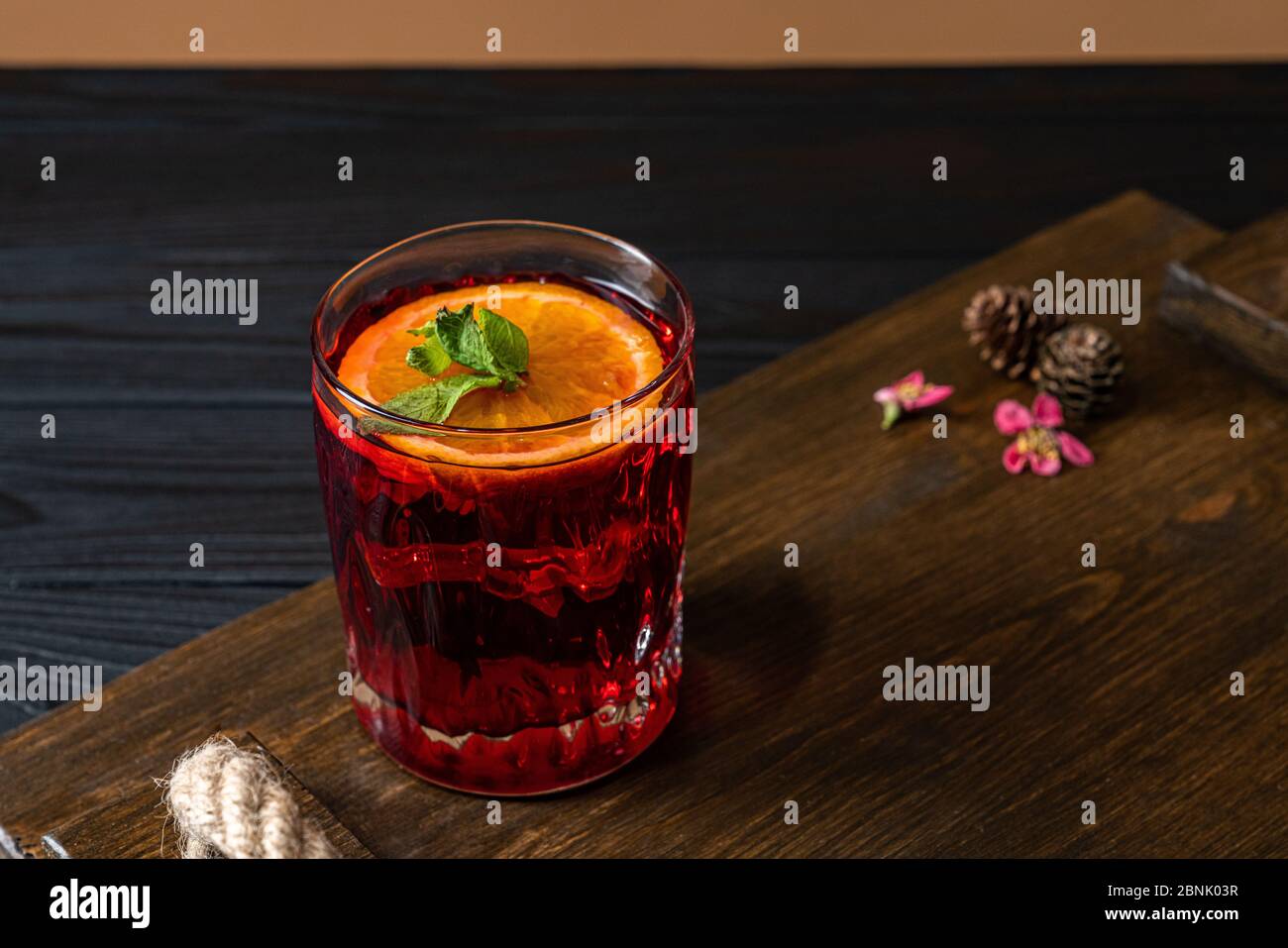 Drink tray alcohol hi-res stock photography and images - Alamy