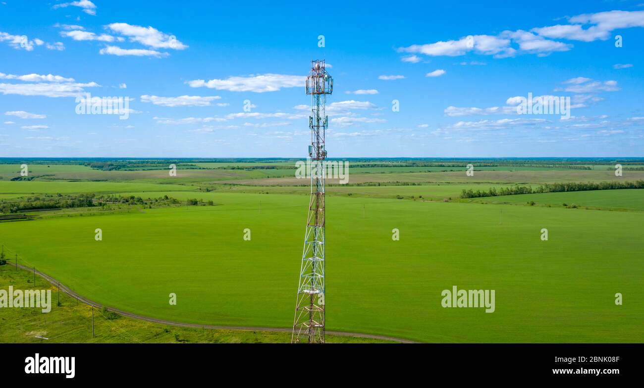 Cell tower construction hi-res stock photography and images - Alamy