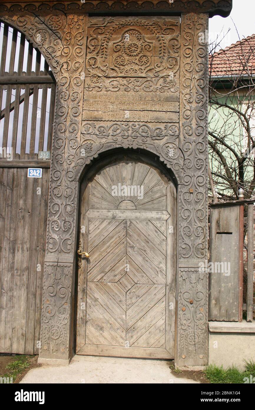 Traditional szekely folk art hi-res stock photography and images - Alamy