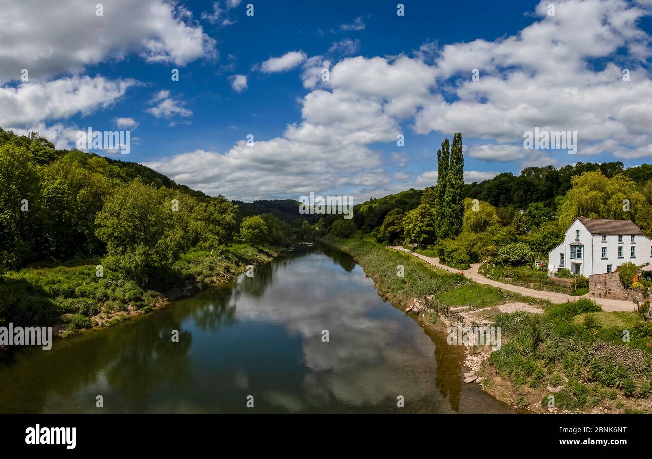 The brockweir inn hi-res stock photography and images - Alamy