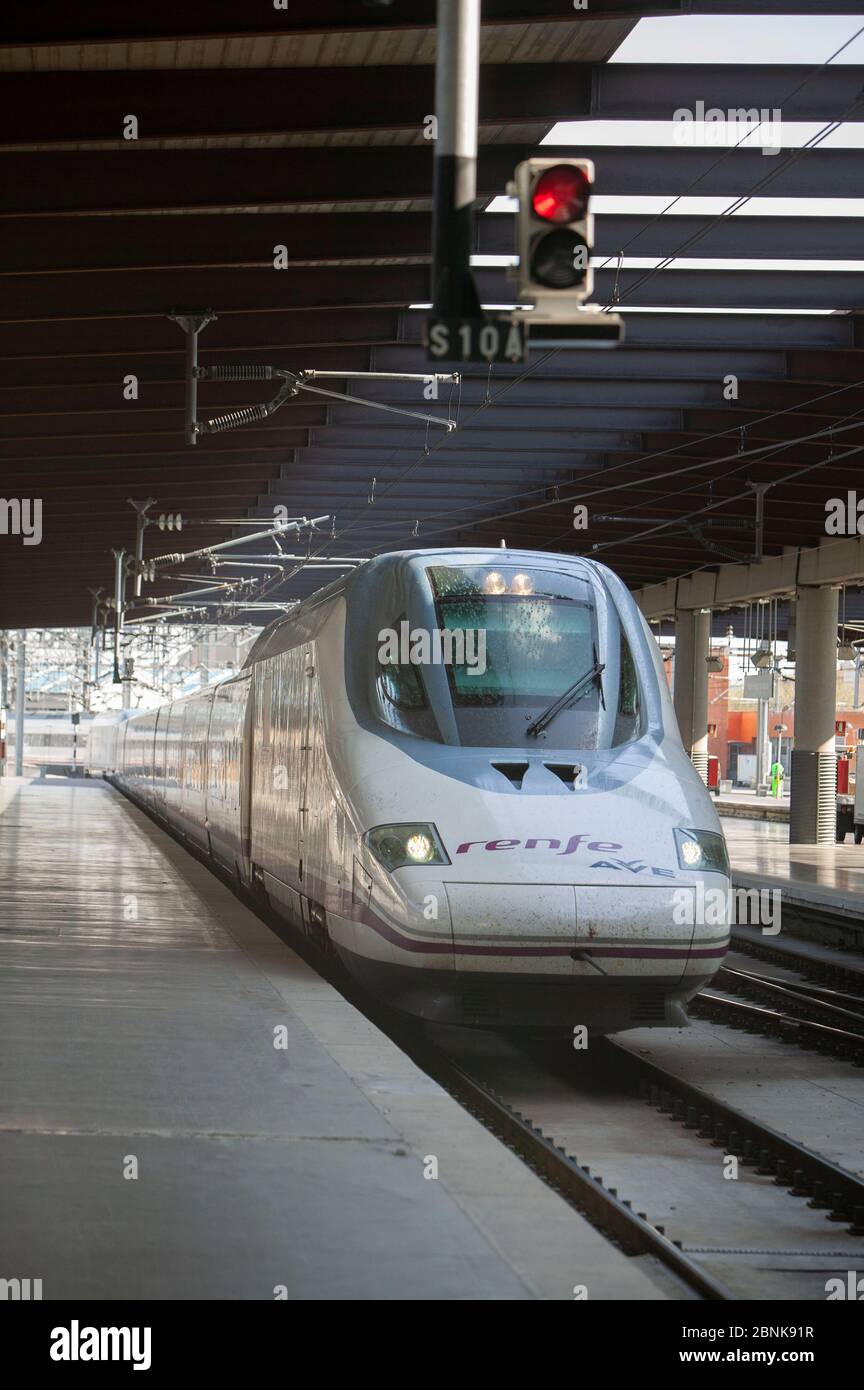 Talgo locomotive hi-res stock photography and images - Alamy