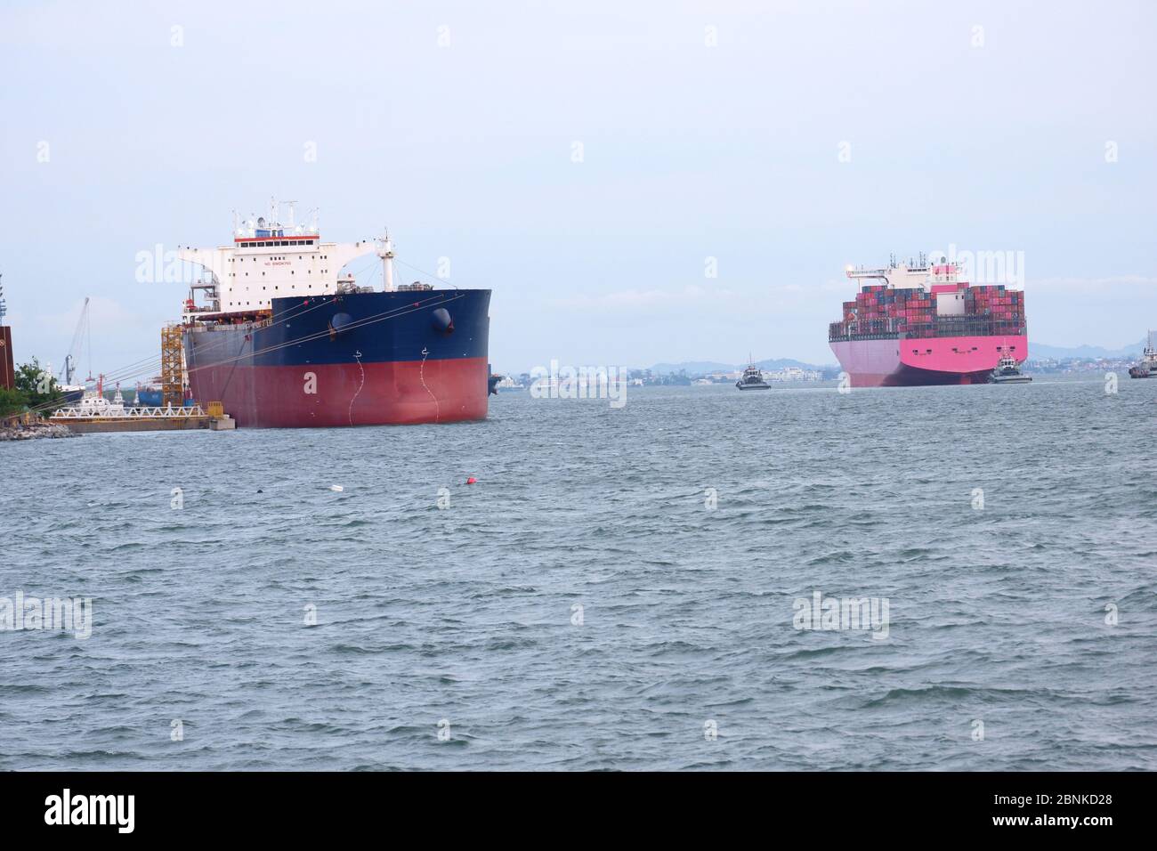 Cargo ship for import and export Stock Photo - Alamy