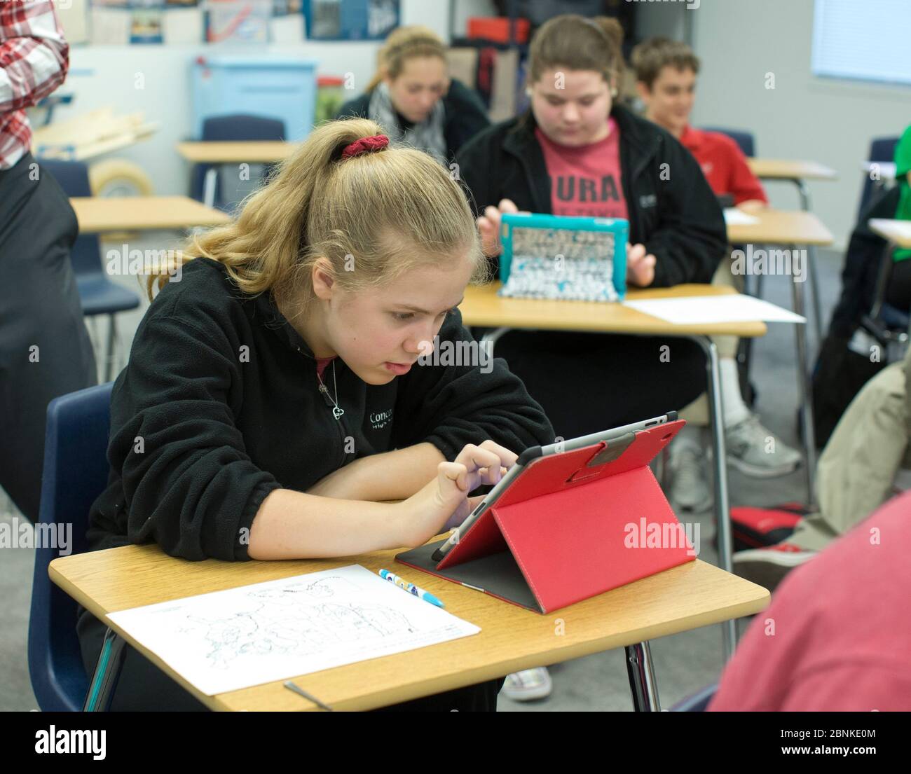 Private school classroom computers hi-res stock photography and images ...