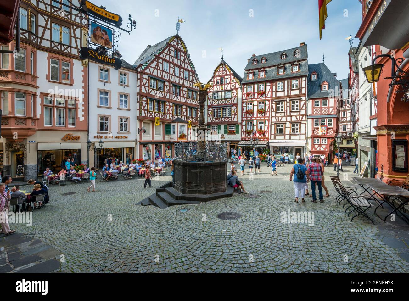 historic market square of Bernkastel-Kues, Middle Mosel, centuries-old ...