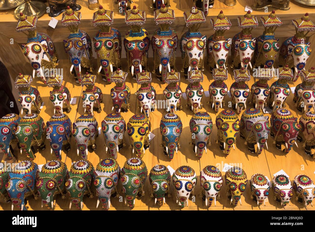 Colombo elephants hi-res stock photography and images - Alamy