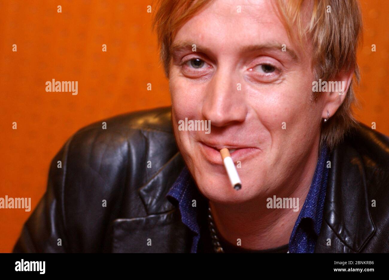 Enduring love film hi-res stock photography and images - Alamy