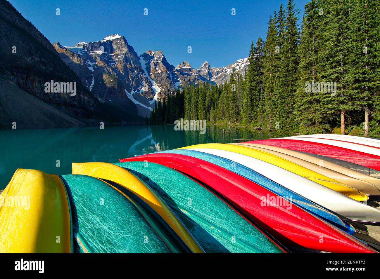 Moraine Lake, Valley of the Ten Peaks, Banff National Park, Alberta, Rocky Mountains, Canada ...