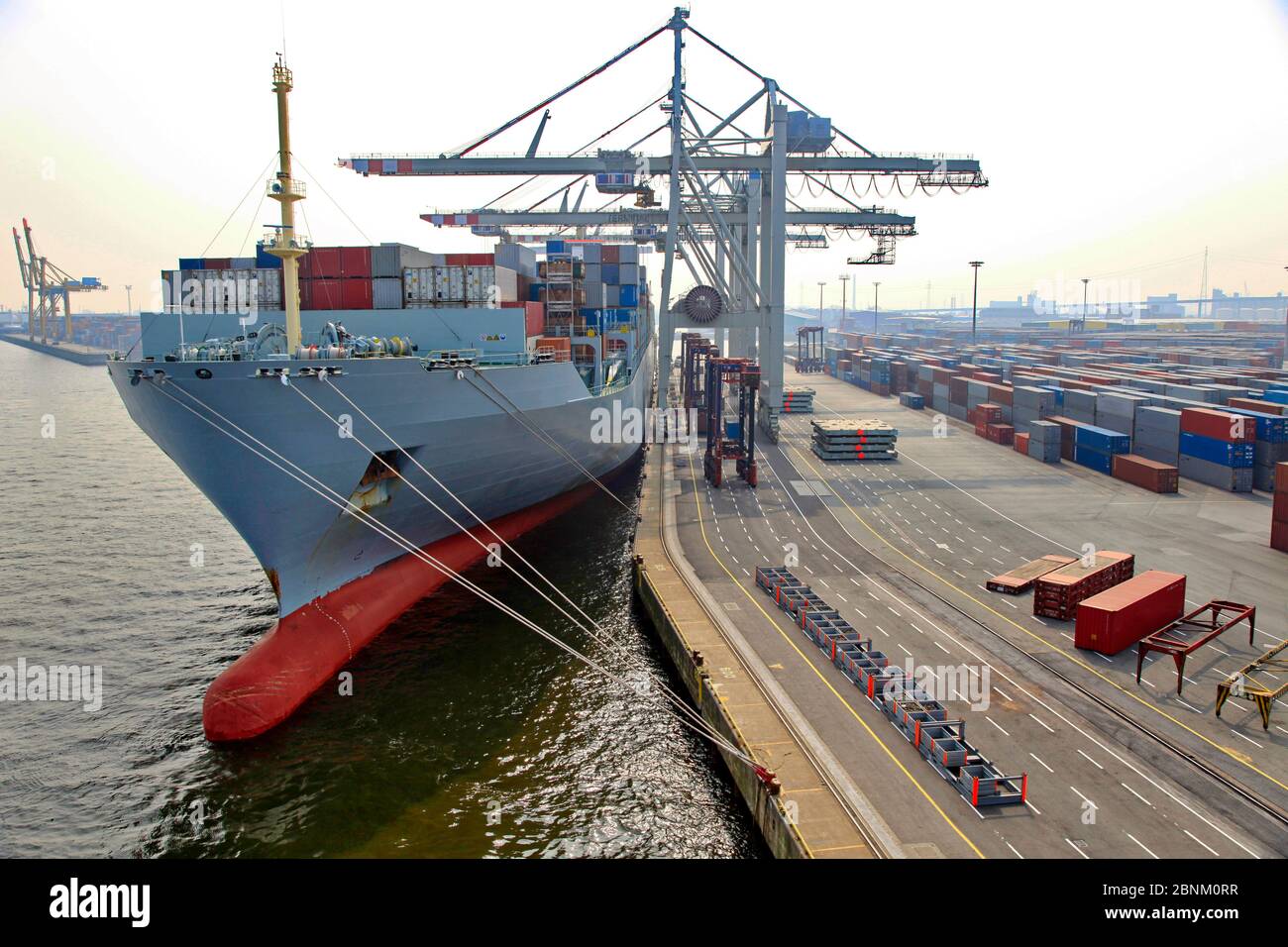 Container terminal in the port of Hamburg, Hamburg, Germany Stock Photo ...