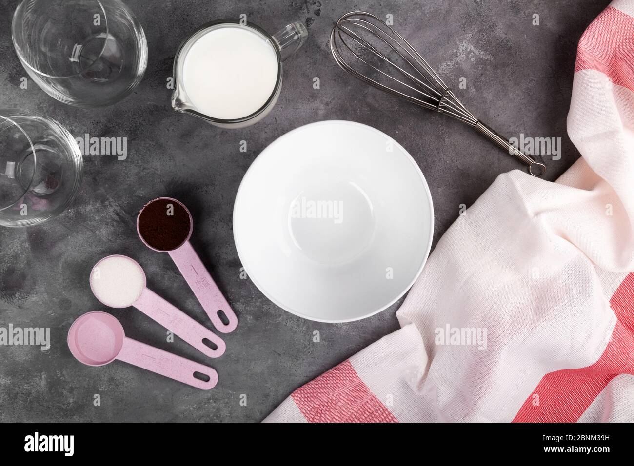 Cooking popular Korean Dalgon coffee step by step. Step 1 preparation ...