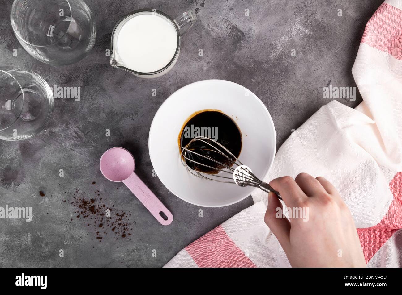 Cooking popular Korean Dalgon coffee step by step. Step 4 starts ...