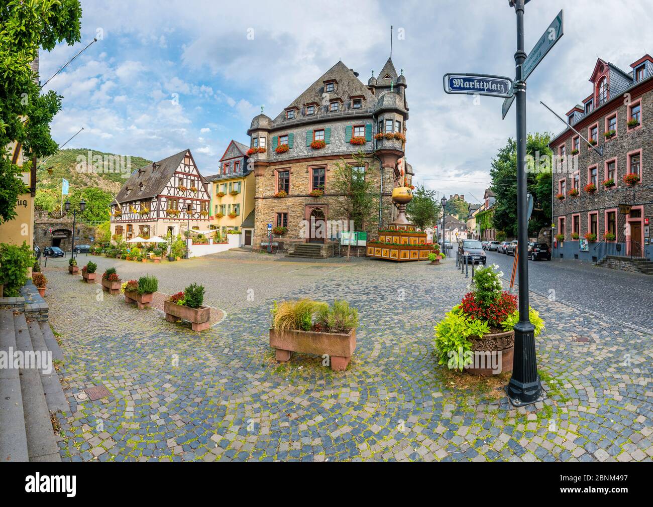 Oberwesel market square hi-res stock photography and images - Alamy