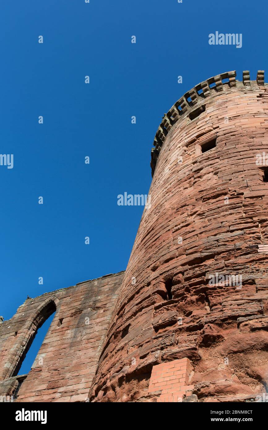 Bothwell Castle, Bothwell, Scotland. Picturesque view of Bothwell ...