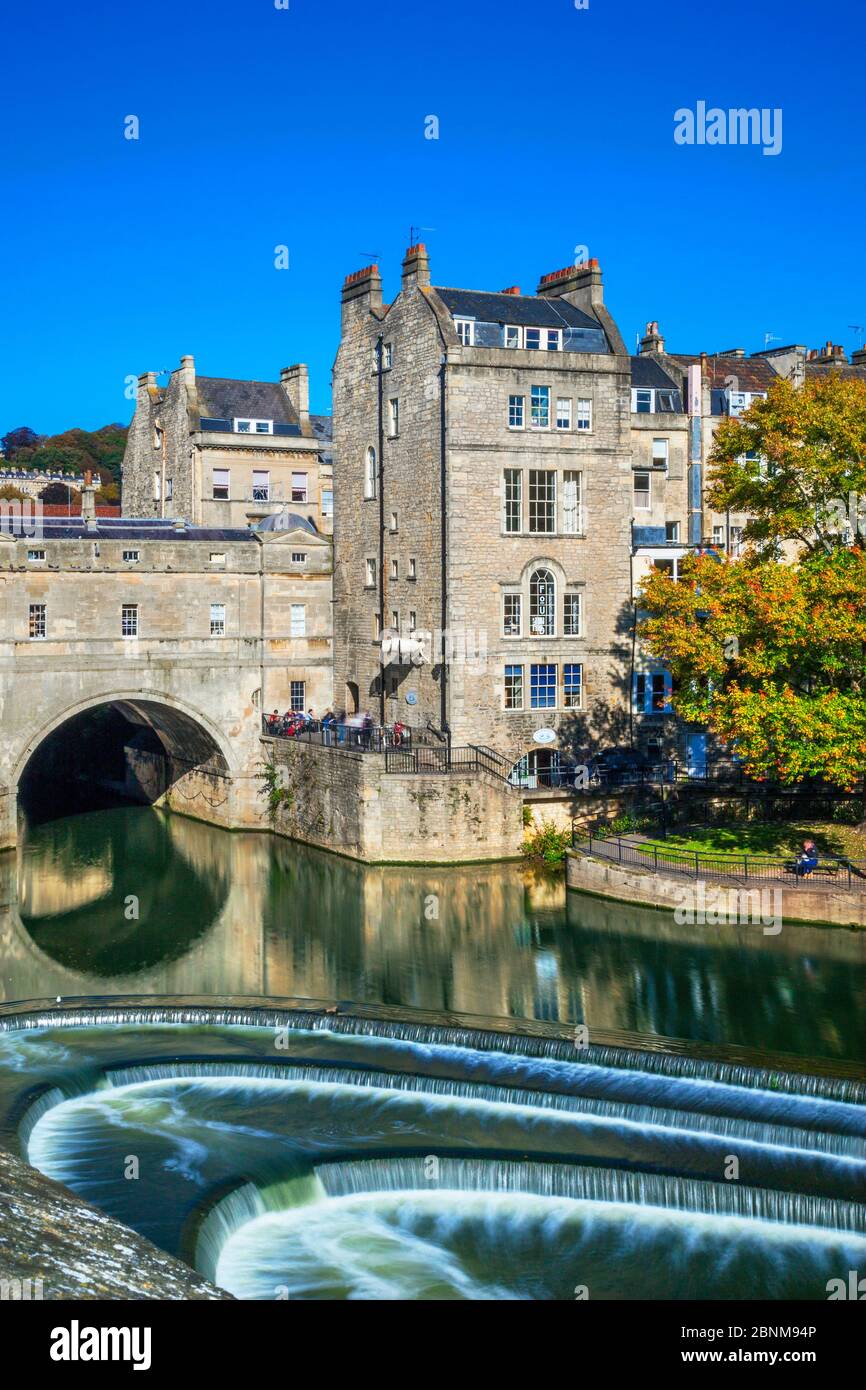 Pulteney Bridge, Bath Weir, Somerset, England, UK Stock Photo - Alamy