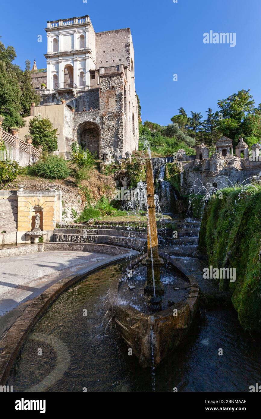 Fontana della rometta hi-res stock photography and images - Alamy