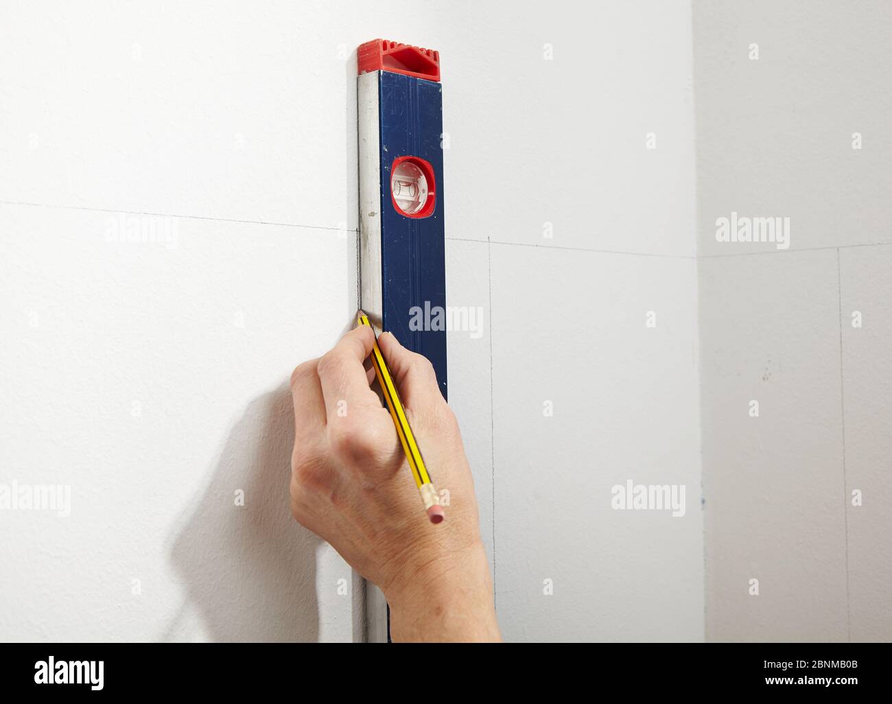 DIY wall design 01, step-by-step do-it-yourself production, vertical ...