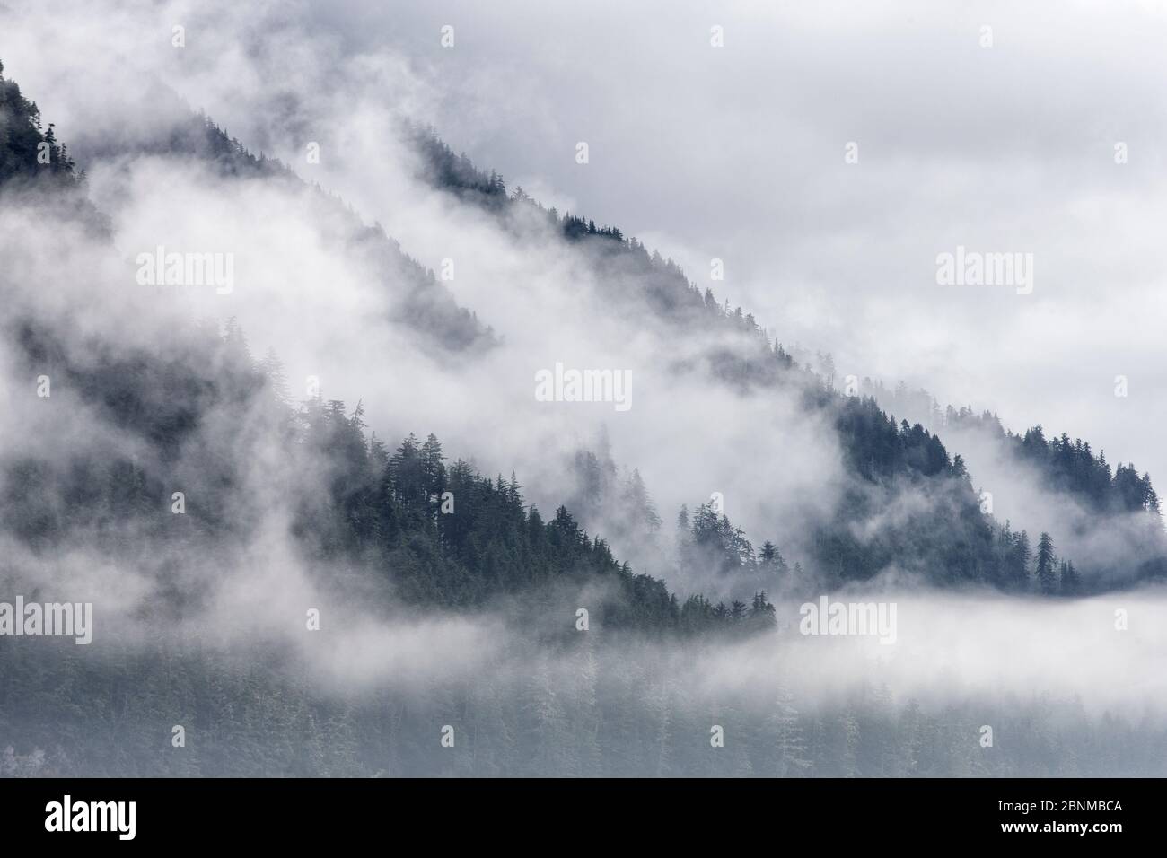 Waters of alaska hi-res stock photography and images - Alamy