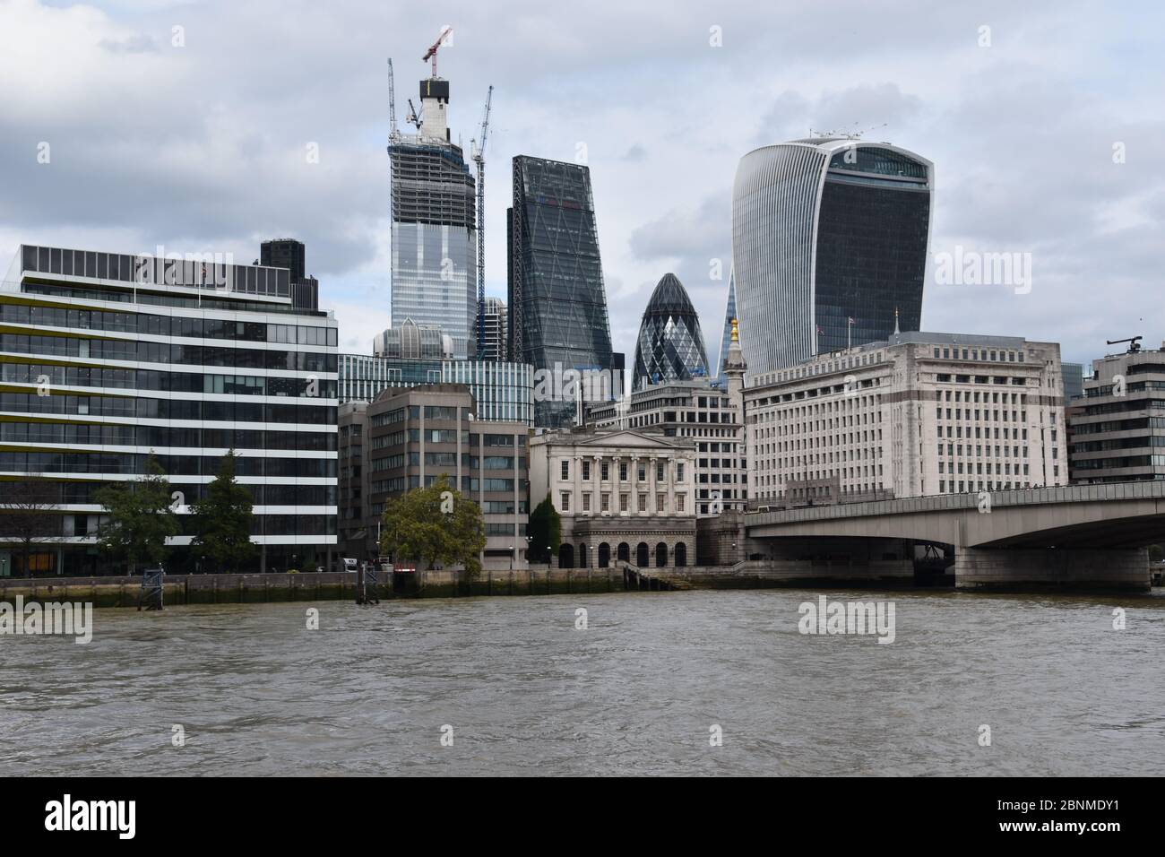 Famous iconic landmarks buildings in London, UK - Buildings including ...