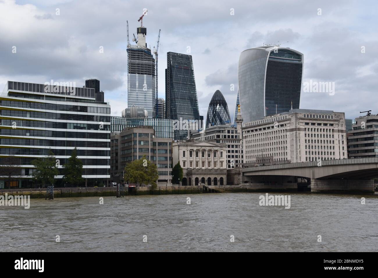 Famous iconic landmarks buildings in London, UK - Buildings including ...