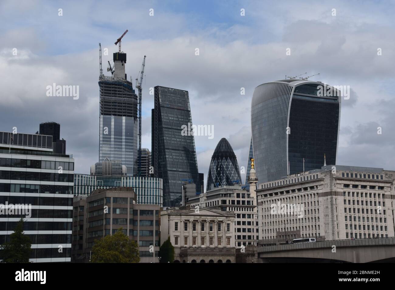 Famous iconic landmarks buildings in London, UK - Buildings including ...