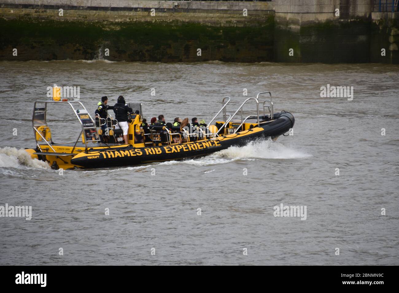 Fastest london speedboats hi-res stock photography and images - Alamy