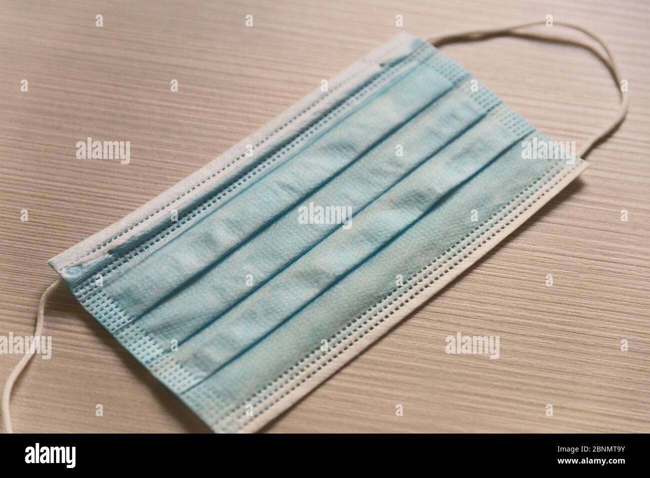 Ear-loop face mask, Safety masks. dust protection respirator and ...