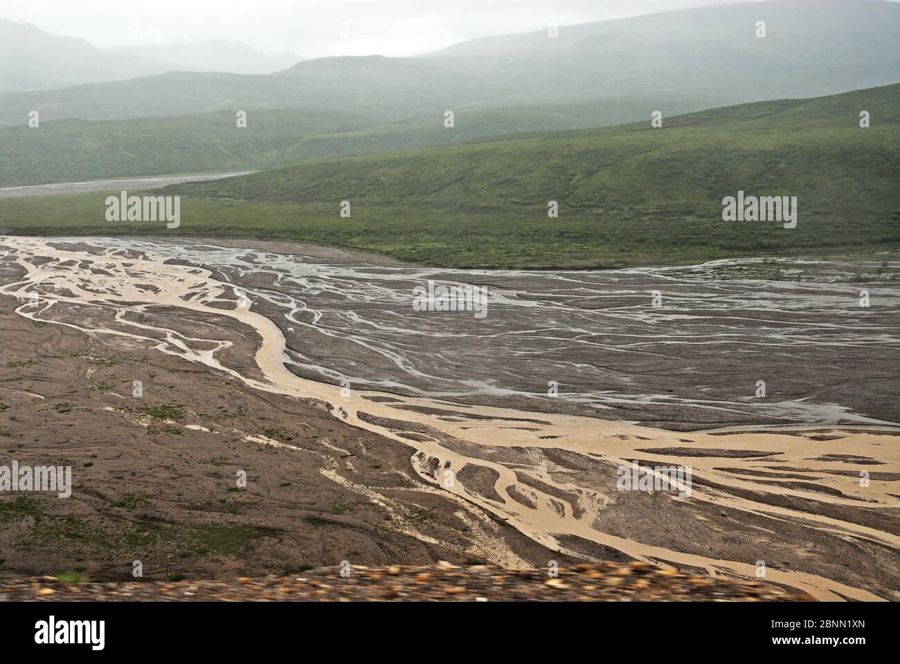 Shallow summer river hi-res stock photography and images - Alamy