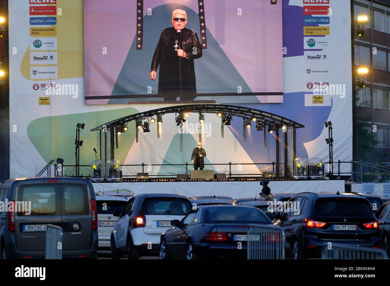 Bonn, Germany. 15th May, 2020. The singer Heino is on stage at a car ...