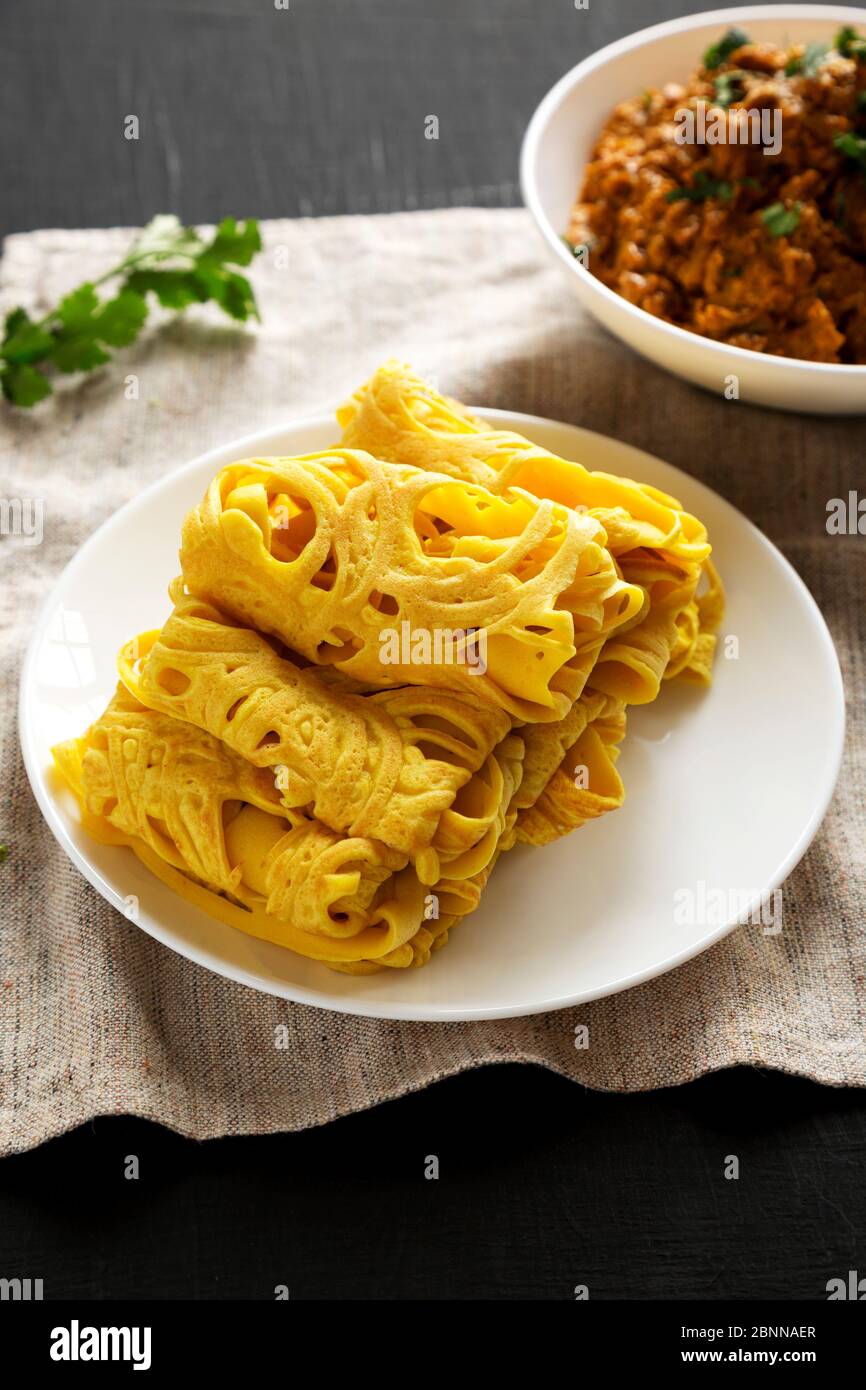 Roti jala hi-res stock photography and images - Alamy