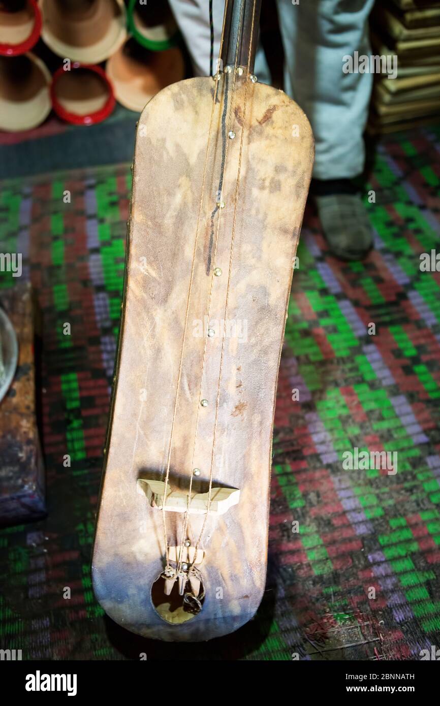 Guembri hi-res stock photography and images - Alamy