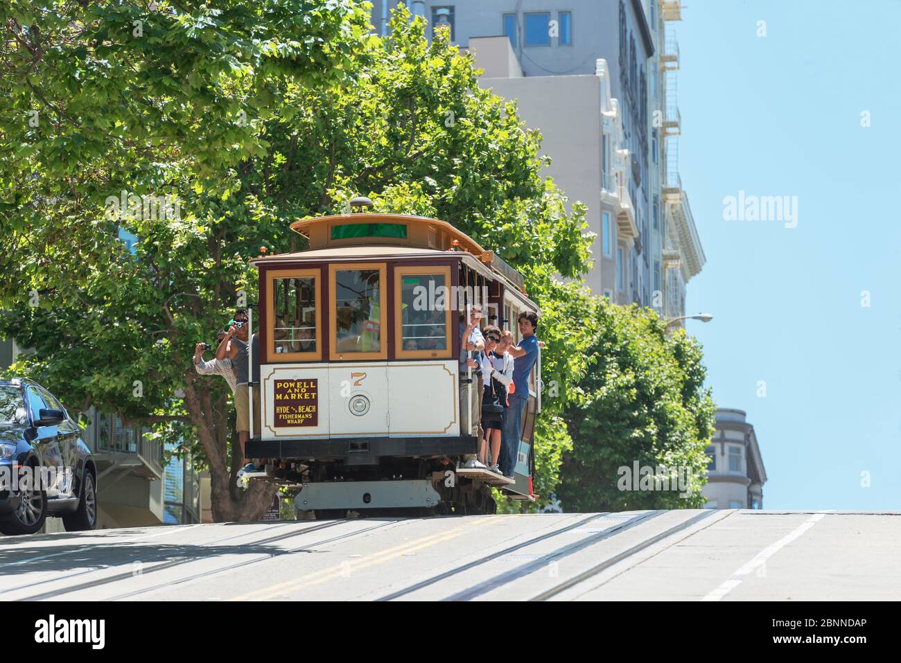 Powell-Hyde line cable car, San Francisco, California, USA Stock Photo ...