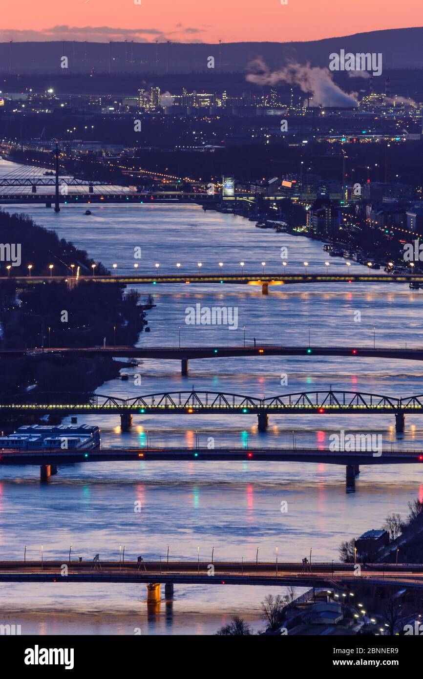 Night morning vienna hi-res stock photography and images - Alamy