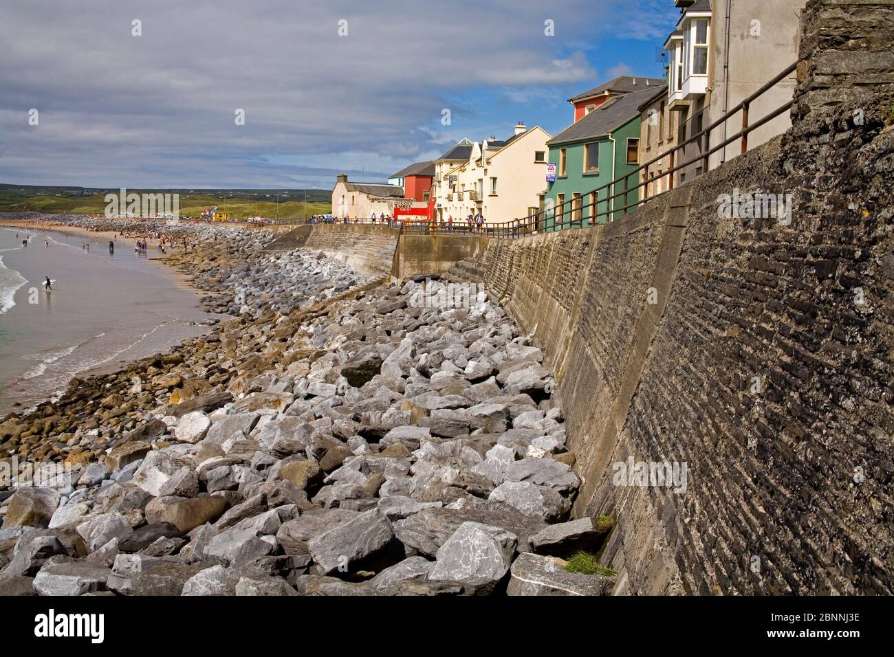 Lahinch beach hi-res stock photography and images - Alamy