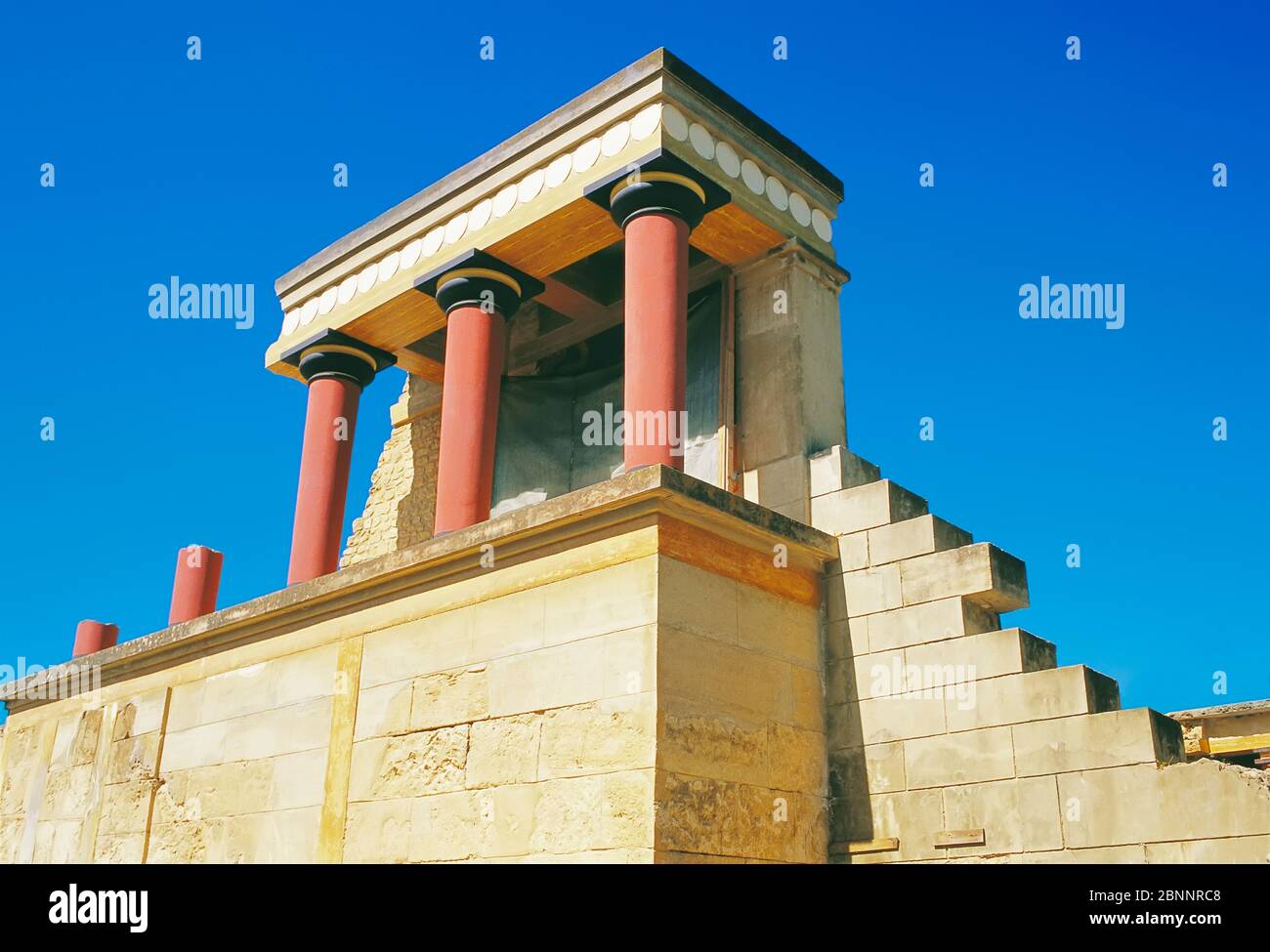 Crete heraklion archeological museum hi-res stock photography and ...