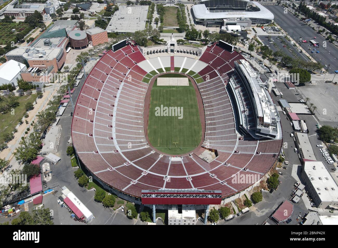 Los Angeles, United States. 15th May, 2020. General overall aerial view ...