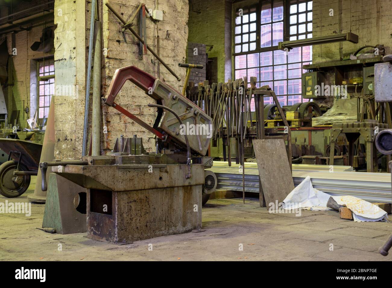 Old forge hi-res stock photography and images - Alamy