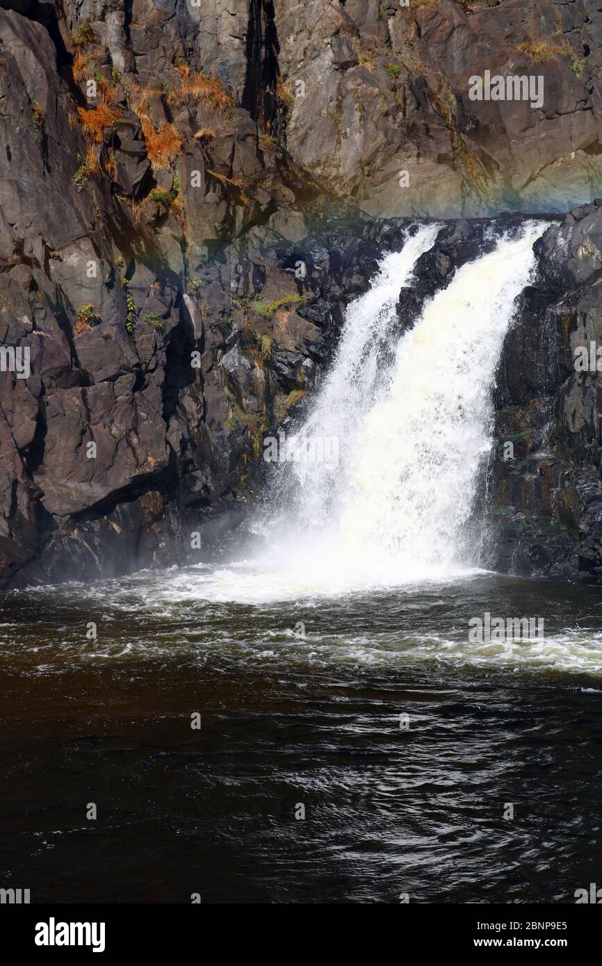 Waterfall landscapes hi-res stock photography and images - Alamy