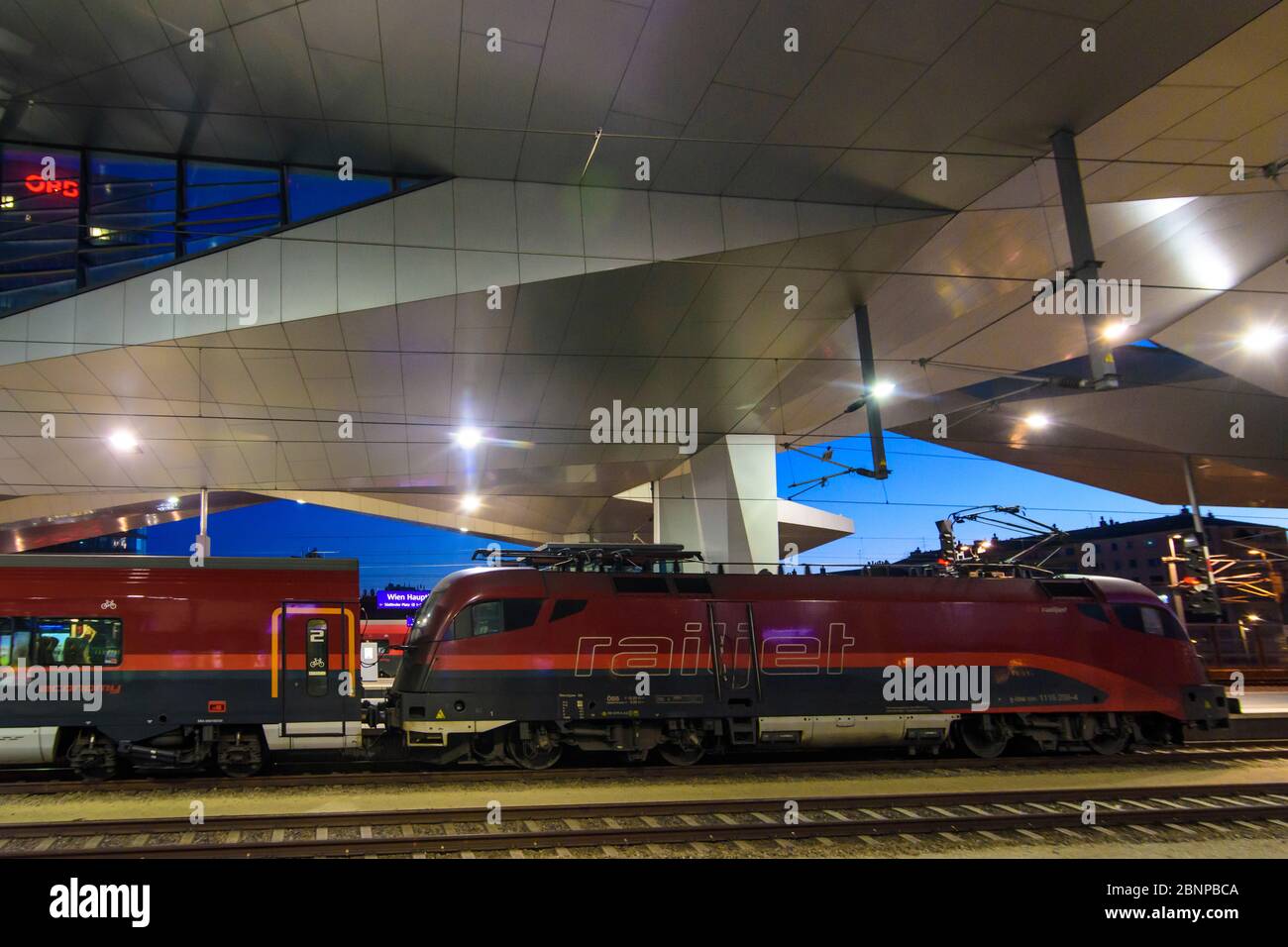 Railjet High Resolution Stock Photography and Images - Alamy