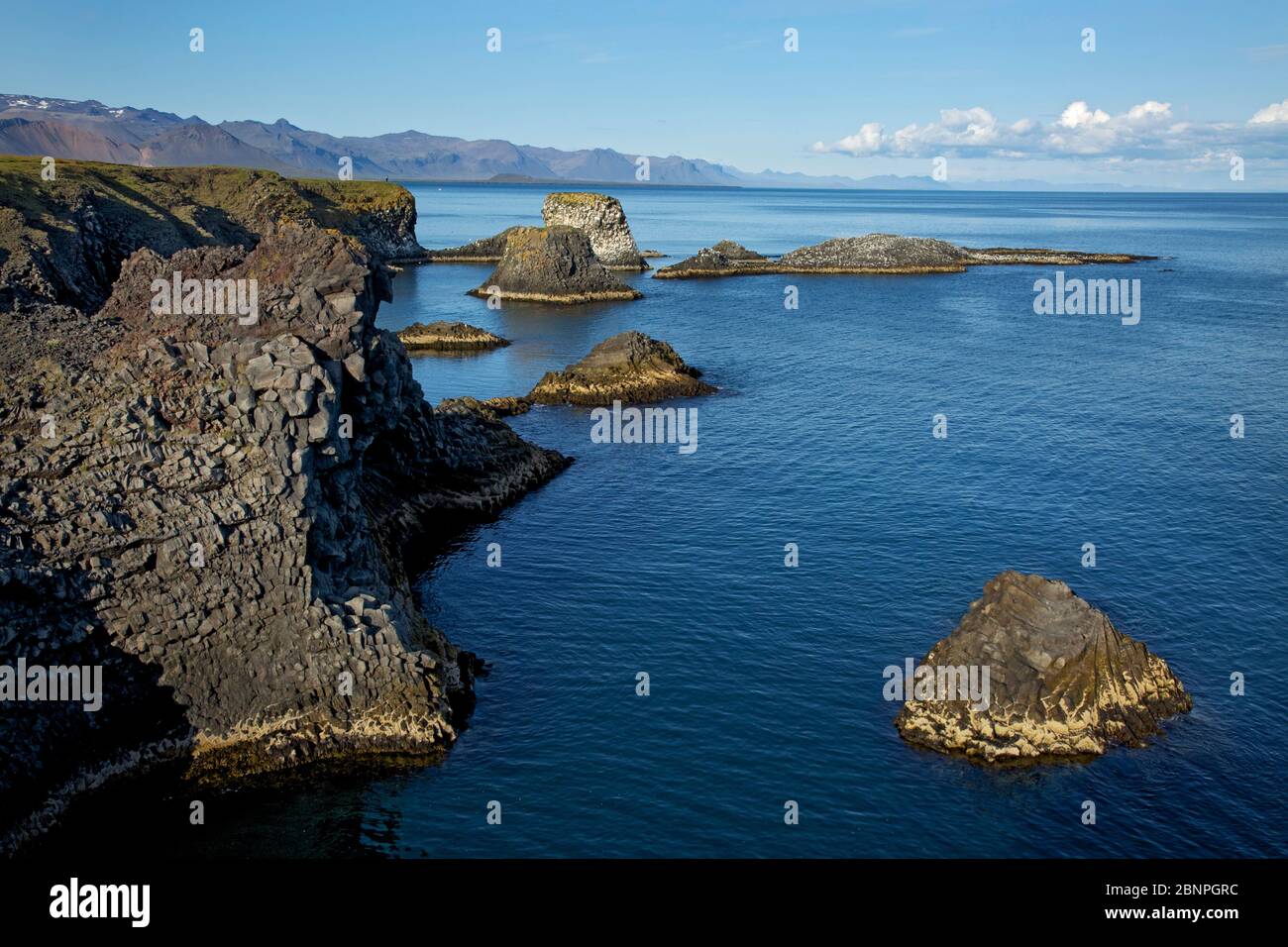 Basalt cone hi-res stock photography and images - Alamy