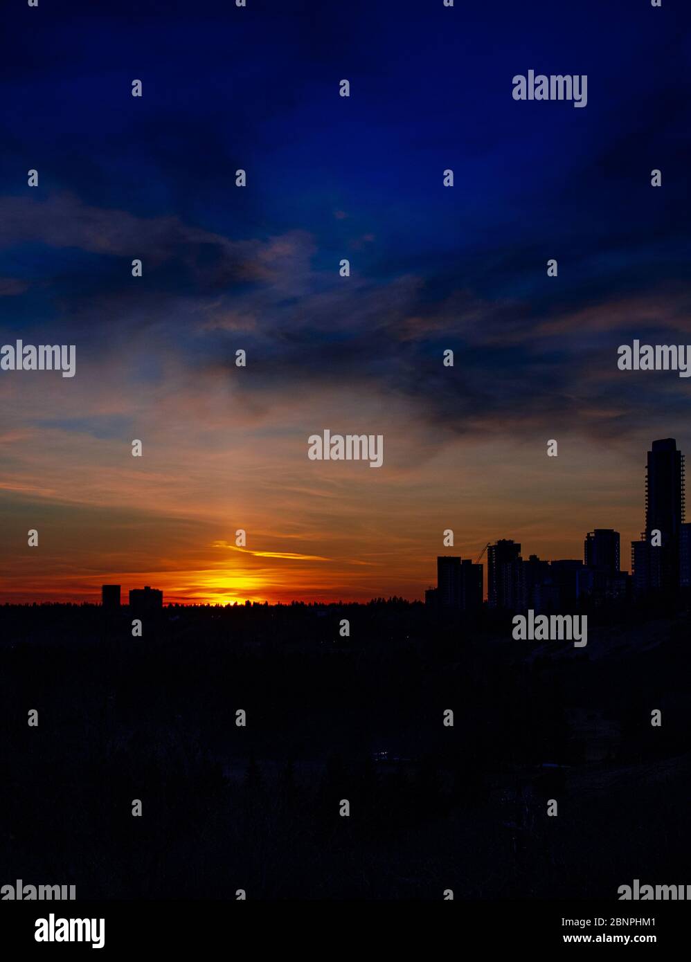 Edmonton sunset hi-res stock photography and images - Alamy