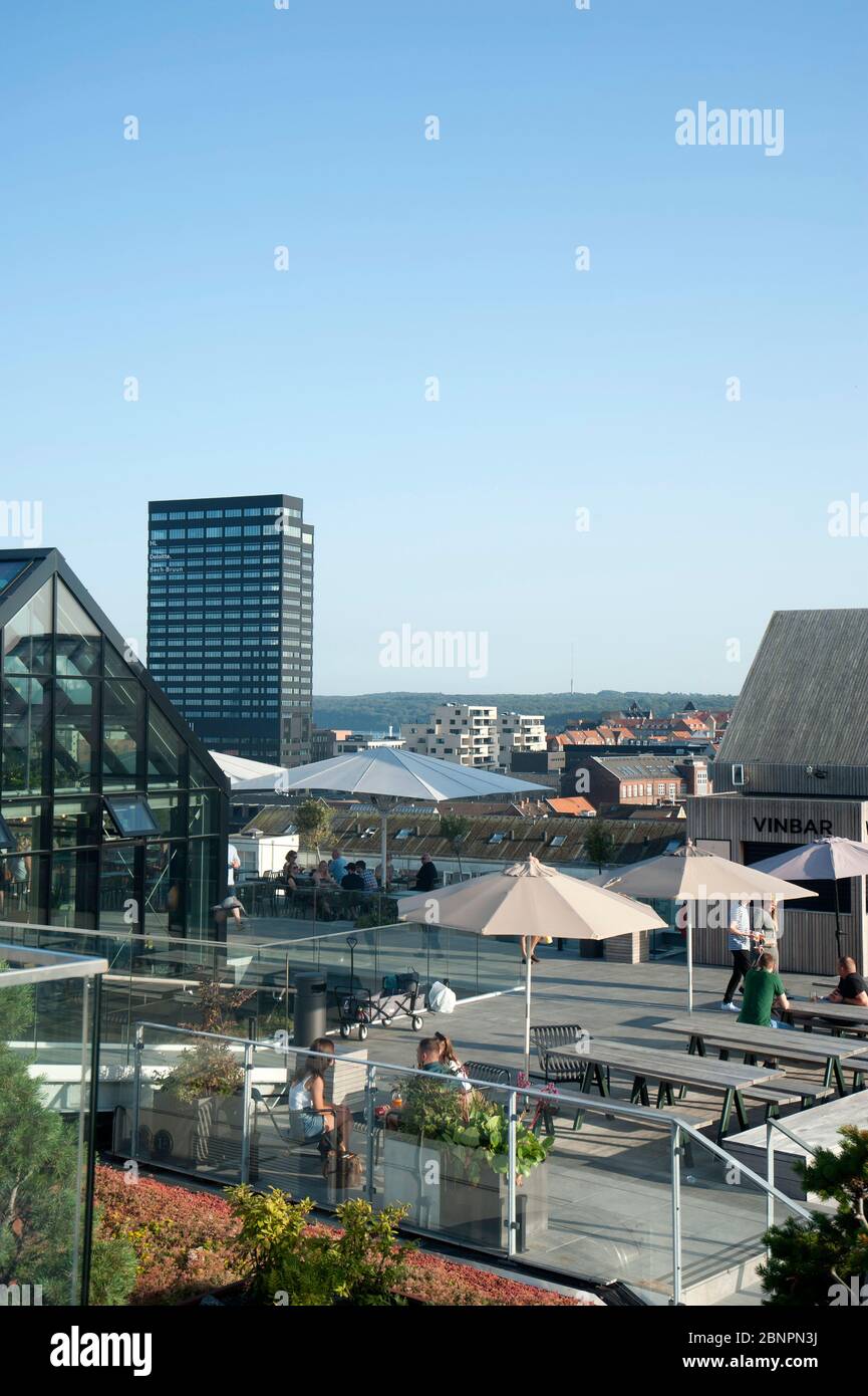 Dänemark, Aarhus, rooftop bar on the department store Stock Photo - Alamy