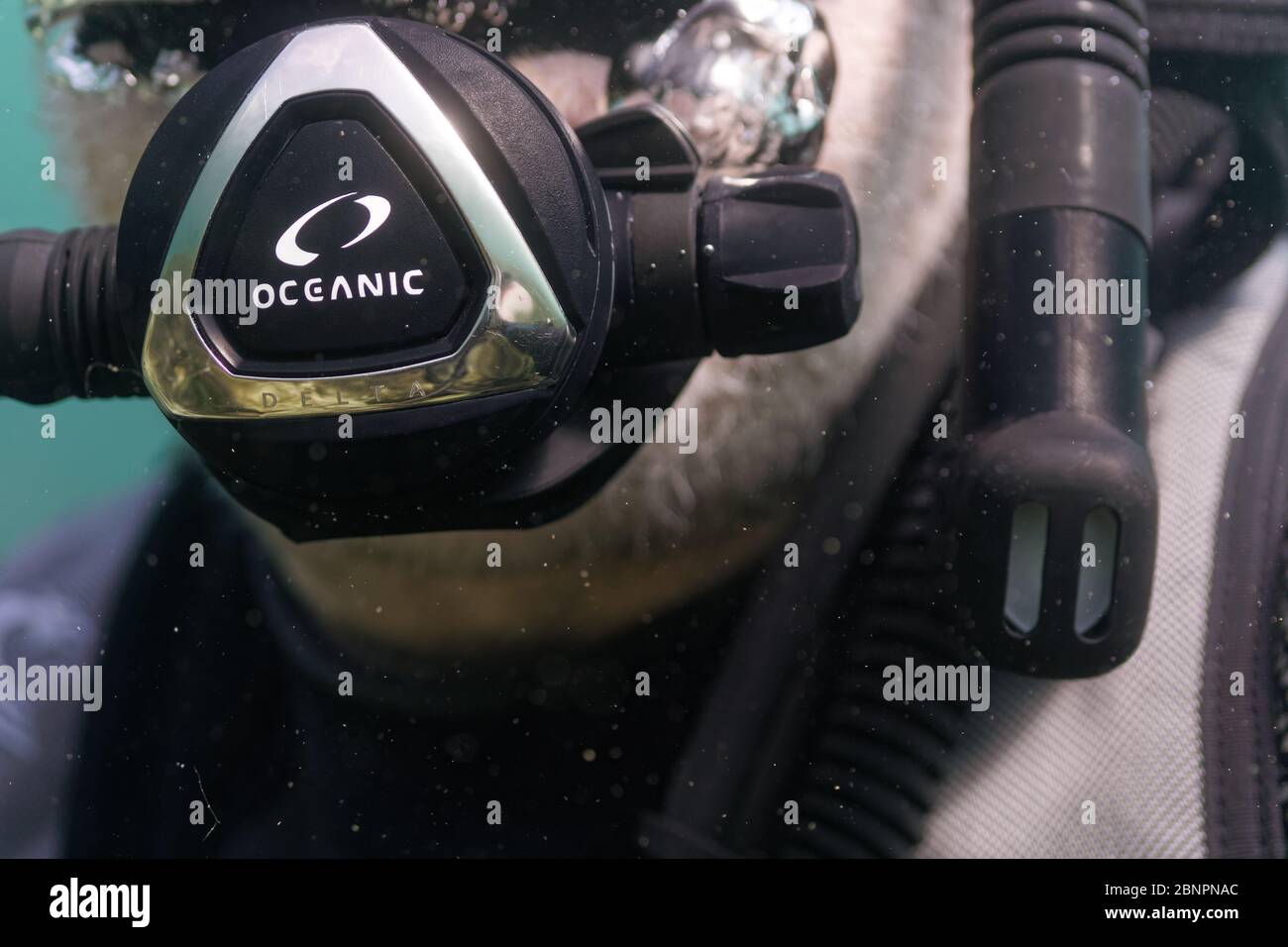 Scuba regulator hi-res stock photography and images - Alamy