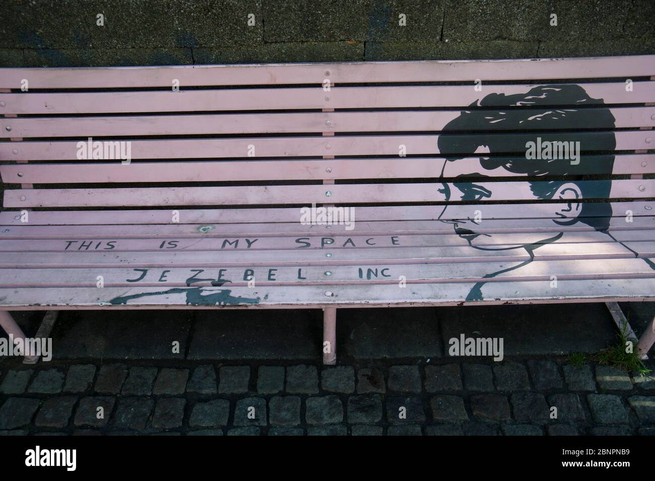 Street art graffiti painted bench hi-res stock photography and images ...
