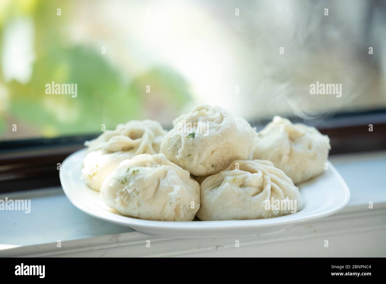 Meat dumplings hi-res stock photography and images - Alamy