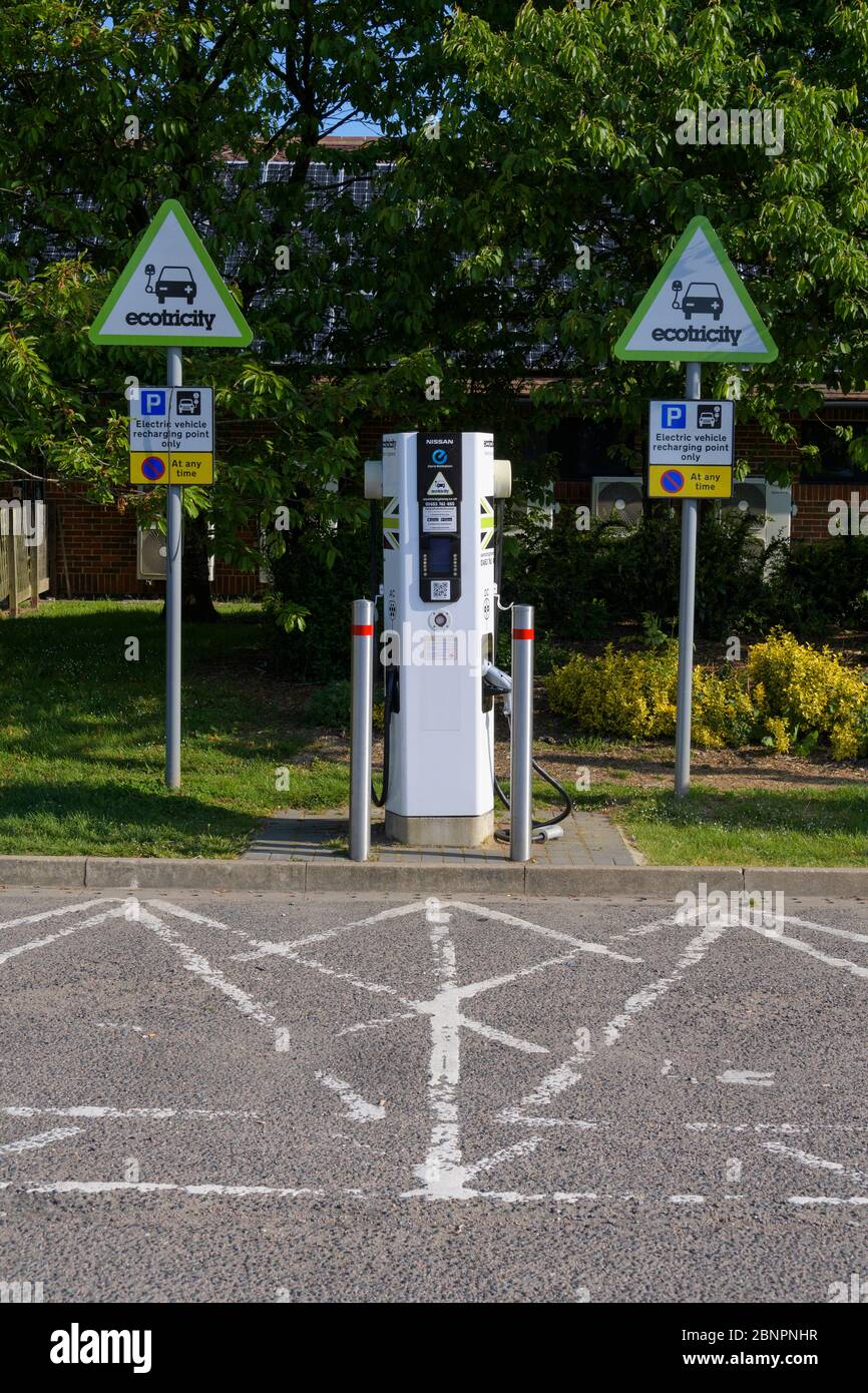 Motorway rest area hi-res stock photography and images - Alamy